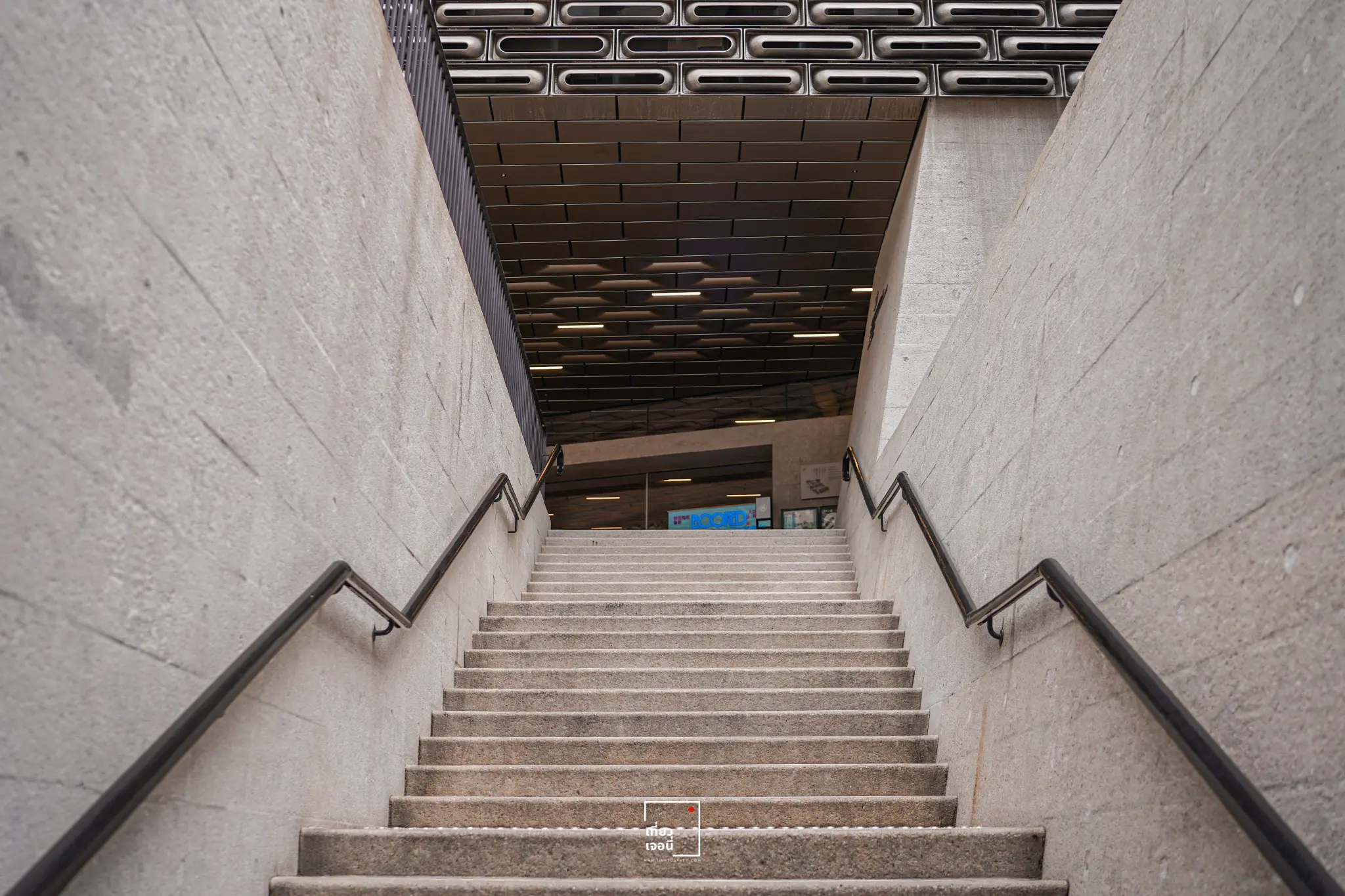 Tai Kwun (ต่ายกู๋น) จากเรือนจำเก่า สู่พื้นที่แสดงงานศิลปะ ศูนย์กลางแห่ง ...