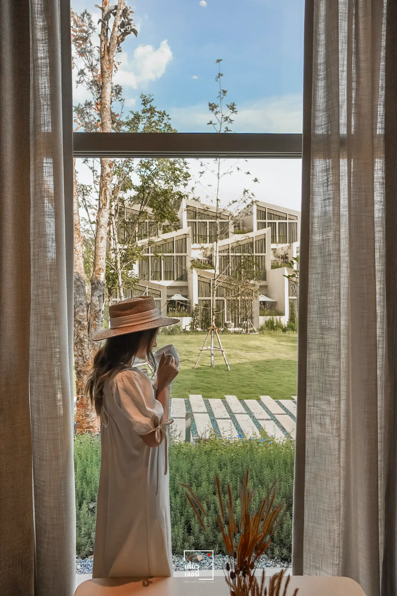 รีวิว MYS Khaoyai โรงแรมเปิดใหม่ล่าสุด ใจกลางเขาใหญ่ พร้อมสระว่ายน้ำลอยฟ้าอะคริลิคใสใหญ่ที่สุดในไทย