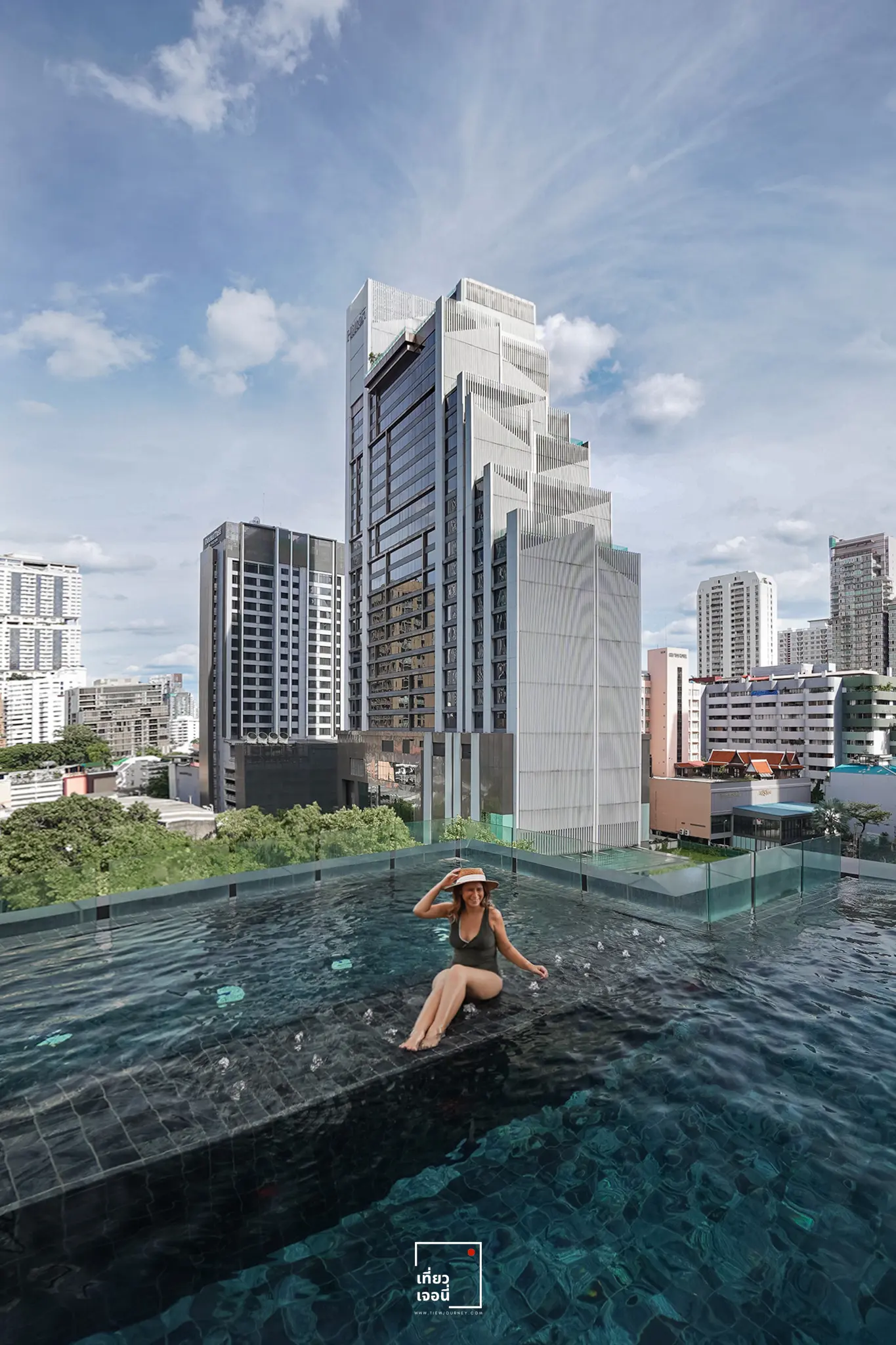 รีวิว Skyview Hotel Bangkok โรงแรมทำเลดี ใจกลางสุขุมวิท ย่าน Em District