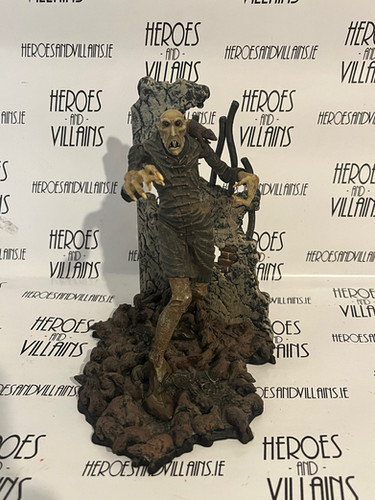 SILENT SCREAMS 1922 NOSFERATU COUNT GRAF ORLOCK (MEZCO 2001) | Heroes ...