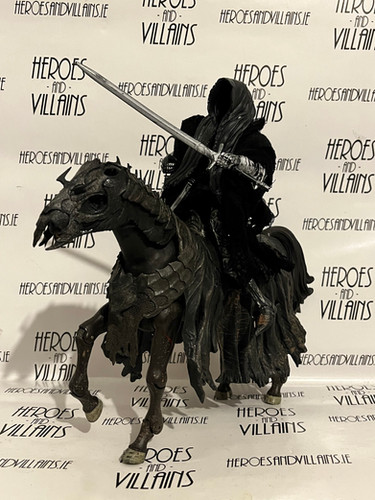 LORD OF THE RINGS RINGWRAITH AND HORSE and FELL BEAST SET (TOY BIZ 2001) | Heroes and Villains