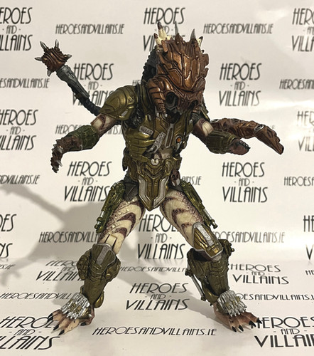 PREDATOR SERIES 16 SPIKE TAIL PREDATOR (NECA 2016) | Heroes and Villains