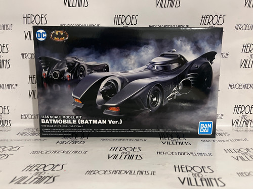 BATMAN 1989 1/35 SCALE BATMOBILE MODEL KIT (BANDAI 2023) | Heroes and ...