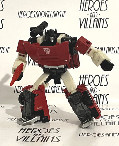 TRANSFORMERS WFC SIEGE DELUXE AUTOBOT SIDESWIPE (HASBRO 2021) | Heroes ...