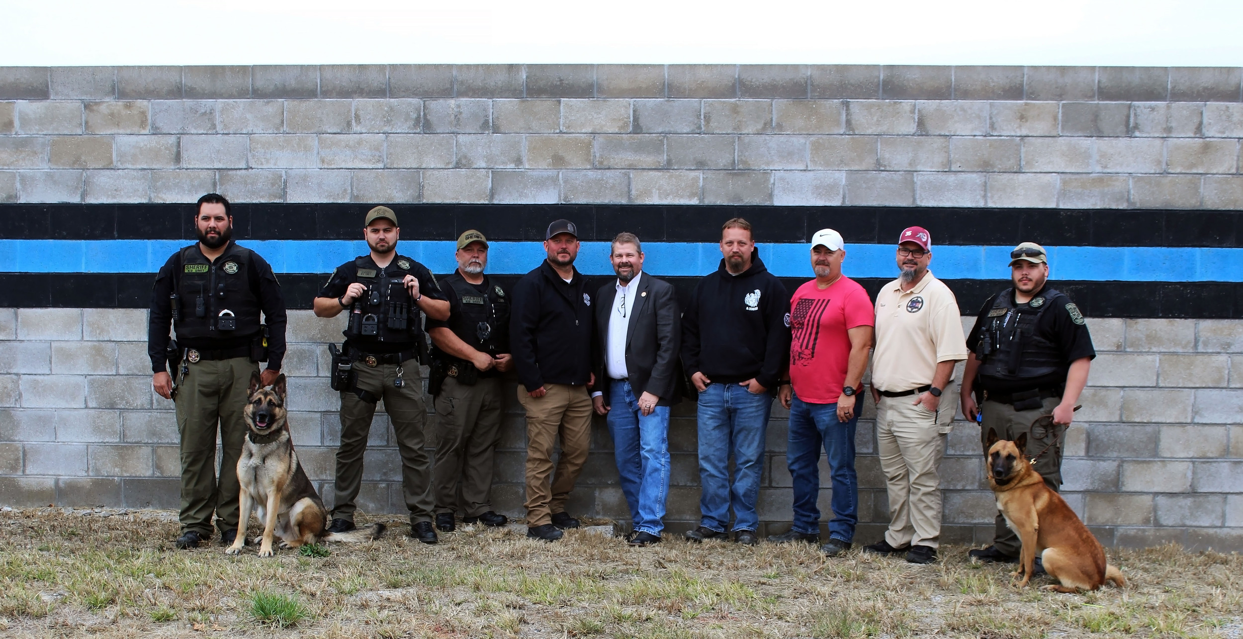 K-9 handlers complete two-week training course in Tahlequah