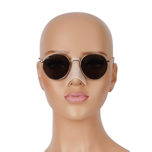 Sunbath : Basic sunglasses after rhinoplasty | Doctor CO Eyewear