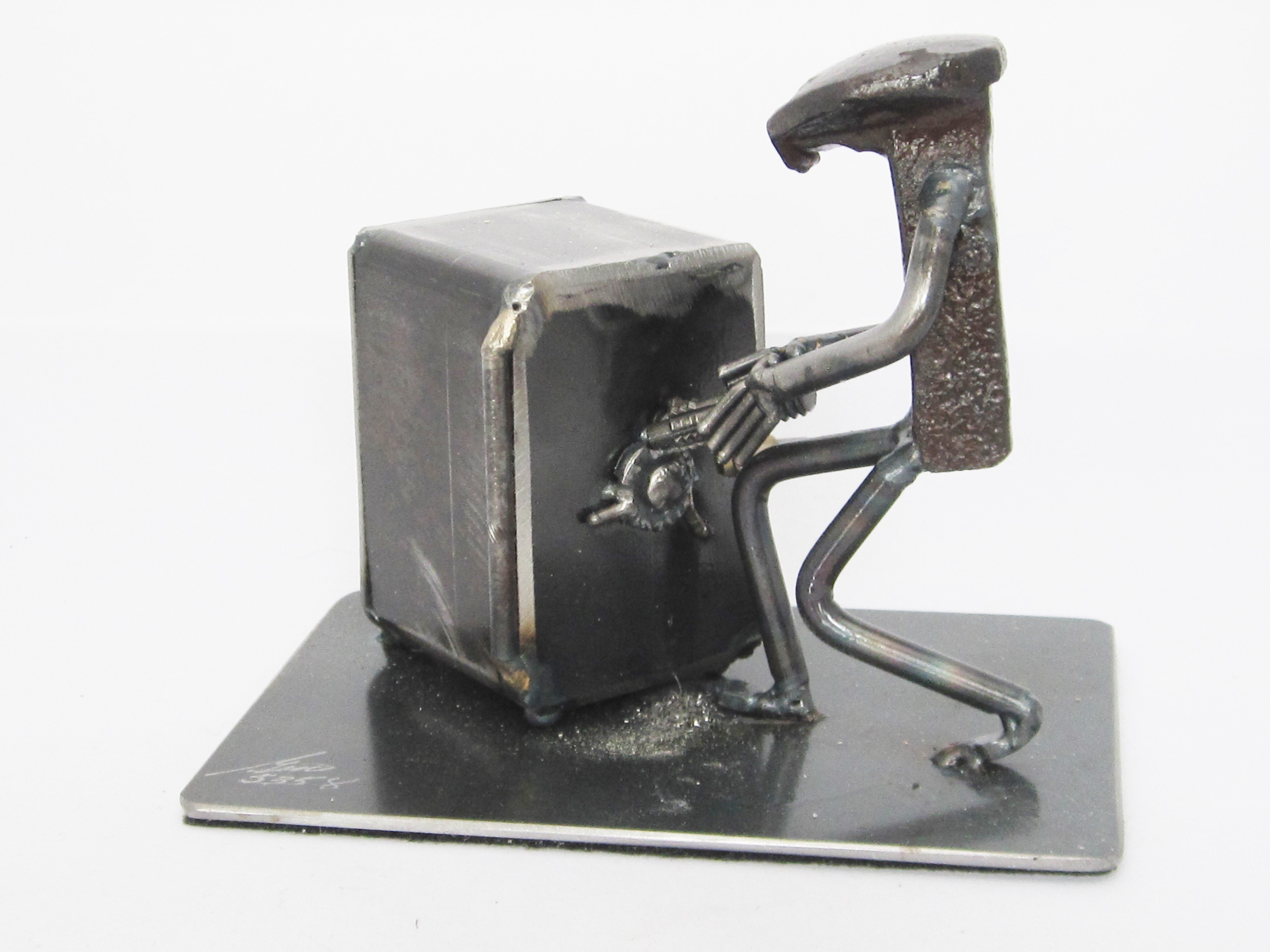 Safe Cracker | website