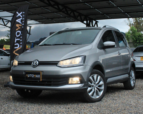 VOLKSWAGEN CROSSFOX , Modelo 2017 | Automax Garage