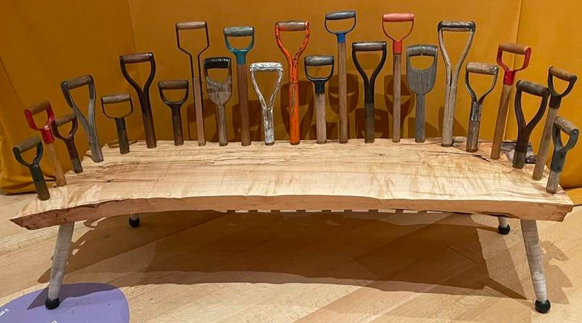 This Wonderfully Creative Repurposed Bench Should Be in My Garden!