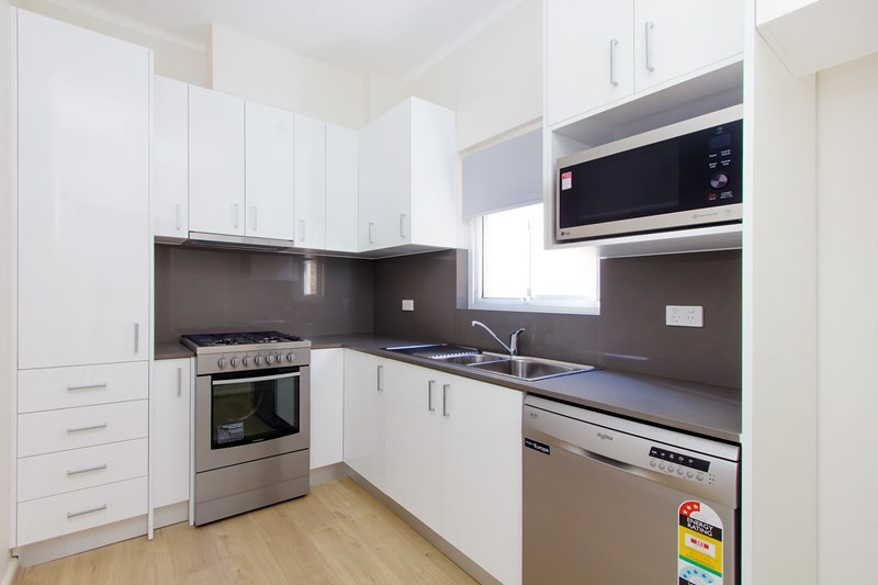 Fullscreen Page | nalcon