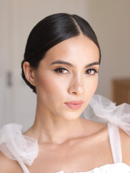 Fanny Wong Beauty - Bridal makeup artist and hairstylist