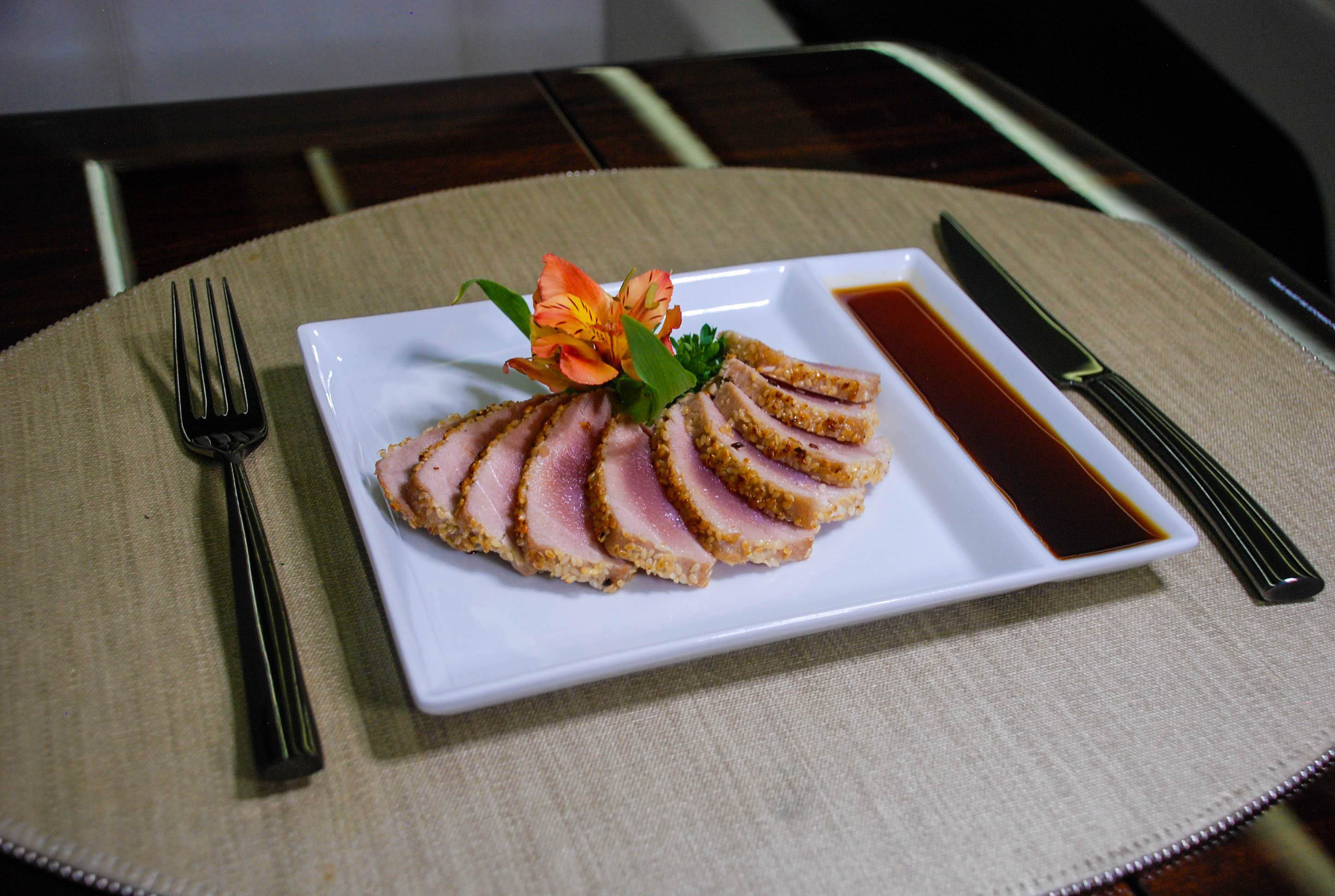 SKYLINE by Two Guys Kitchen & Catering Home Page