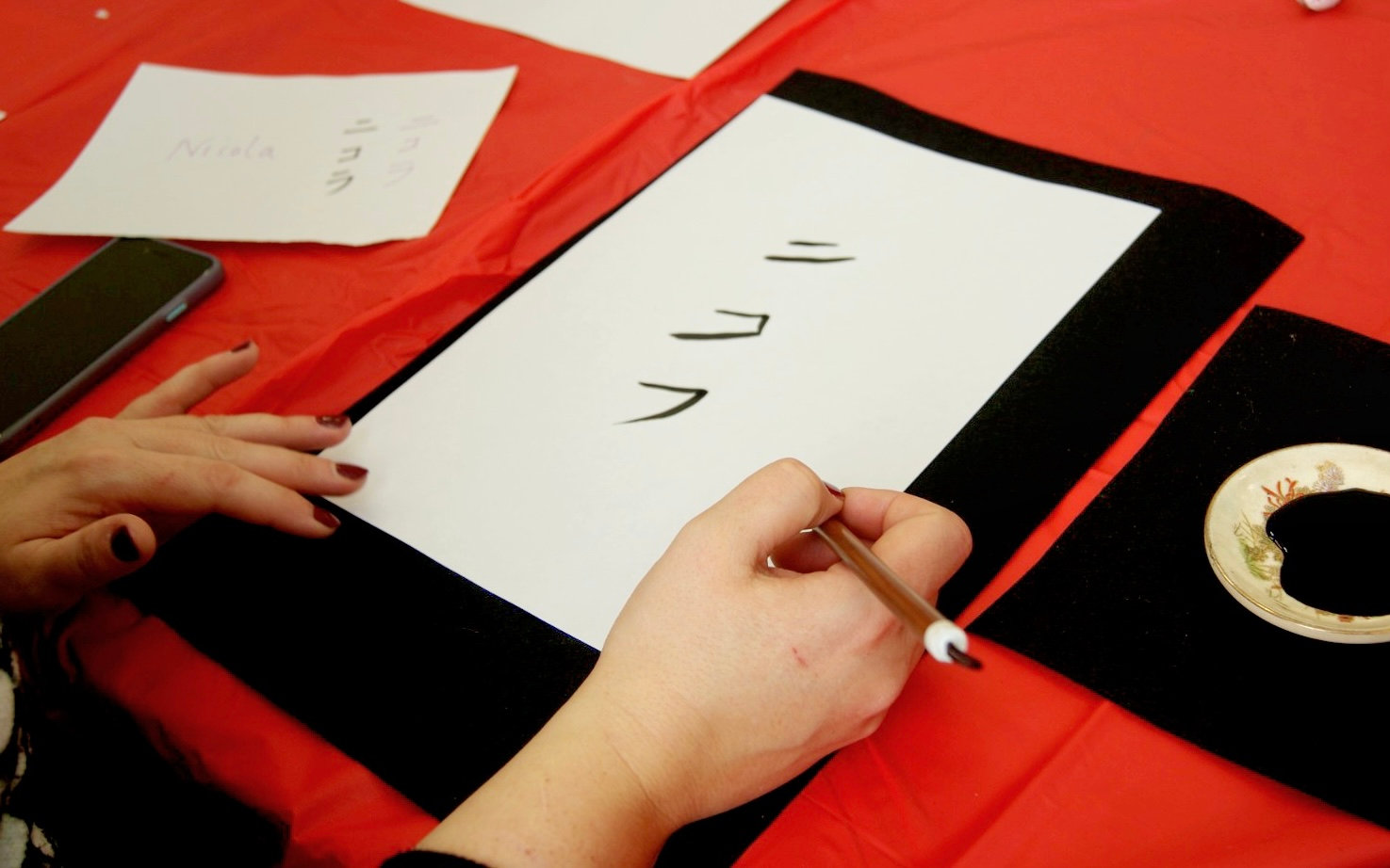 Experience the Art of Japanese Brush Calligraphy | Il Salotto