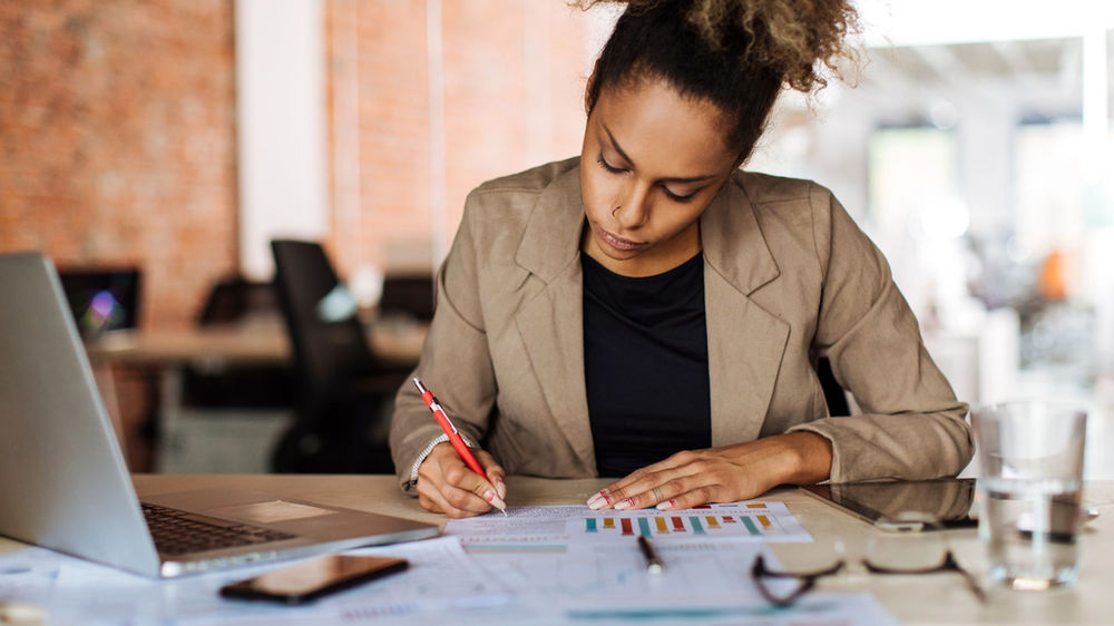 A Simple Guide to Successfully Balancing Work and School