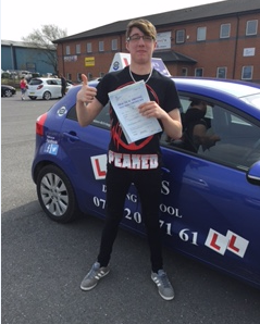 Louise's Driving School | Driving Lessons in Mansfield & Ashfield
