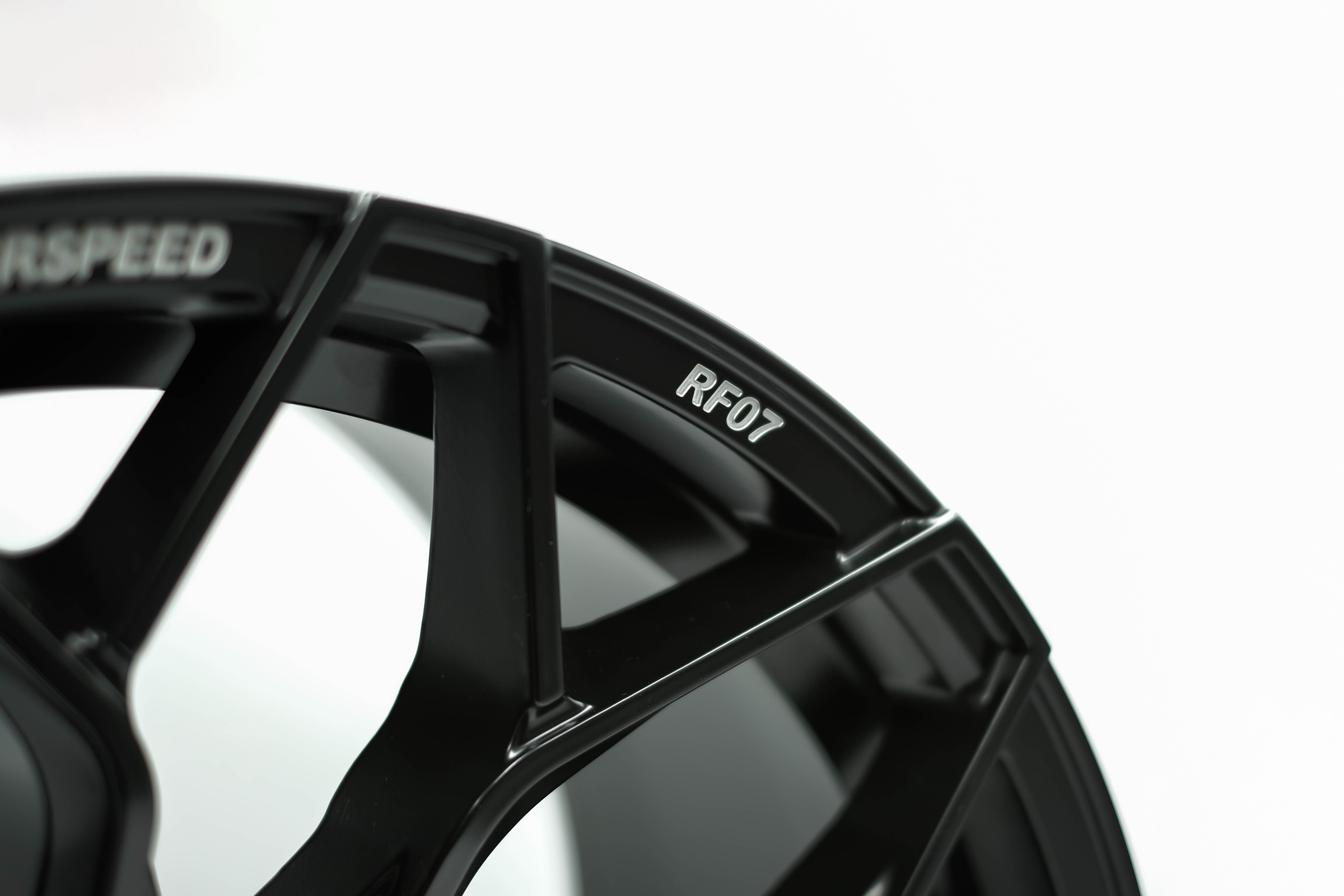 Superspeed Flow Form Rf07 20x9 5x112 25 66.6 Matt Black – The Wheel ...