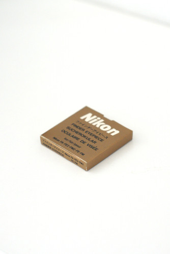 Nikon Finder Eyepiece | hánimastudio