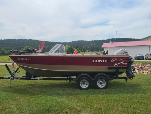 1997 Lund 1950 Tyee Magnum GS