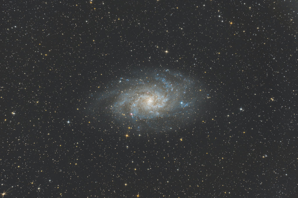 Galaxy Astrophotography | DSLR and CCD | Galactic Hunter