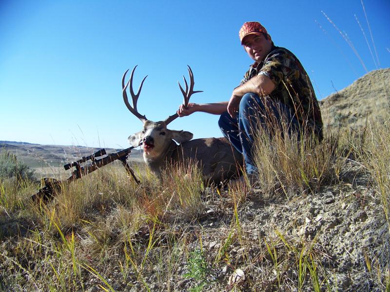 Mule Deer Hunting in Wyoming | Open Country Outfitters