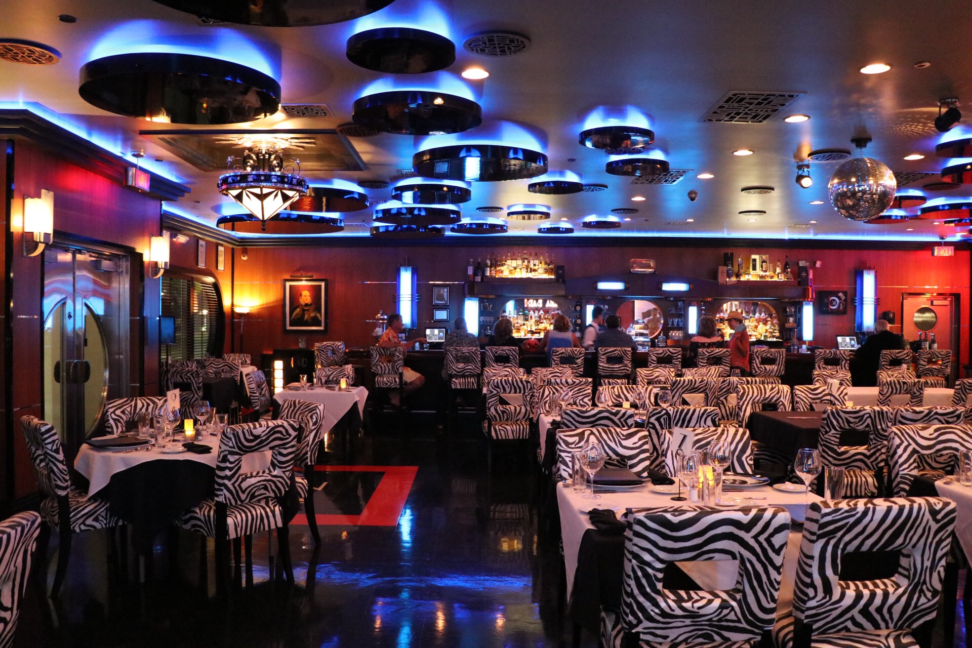 31 Supper Club | Ormond Beach | Steakhouse - Craft Cocktails