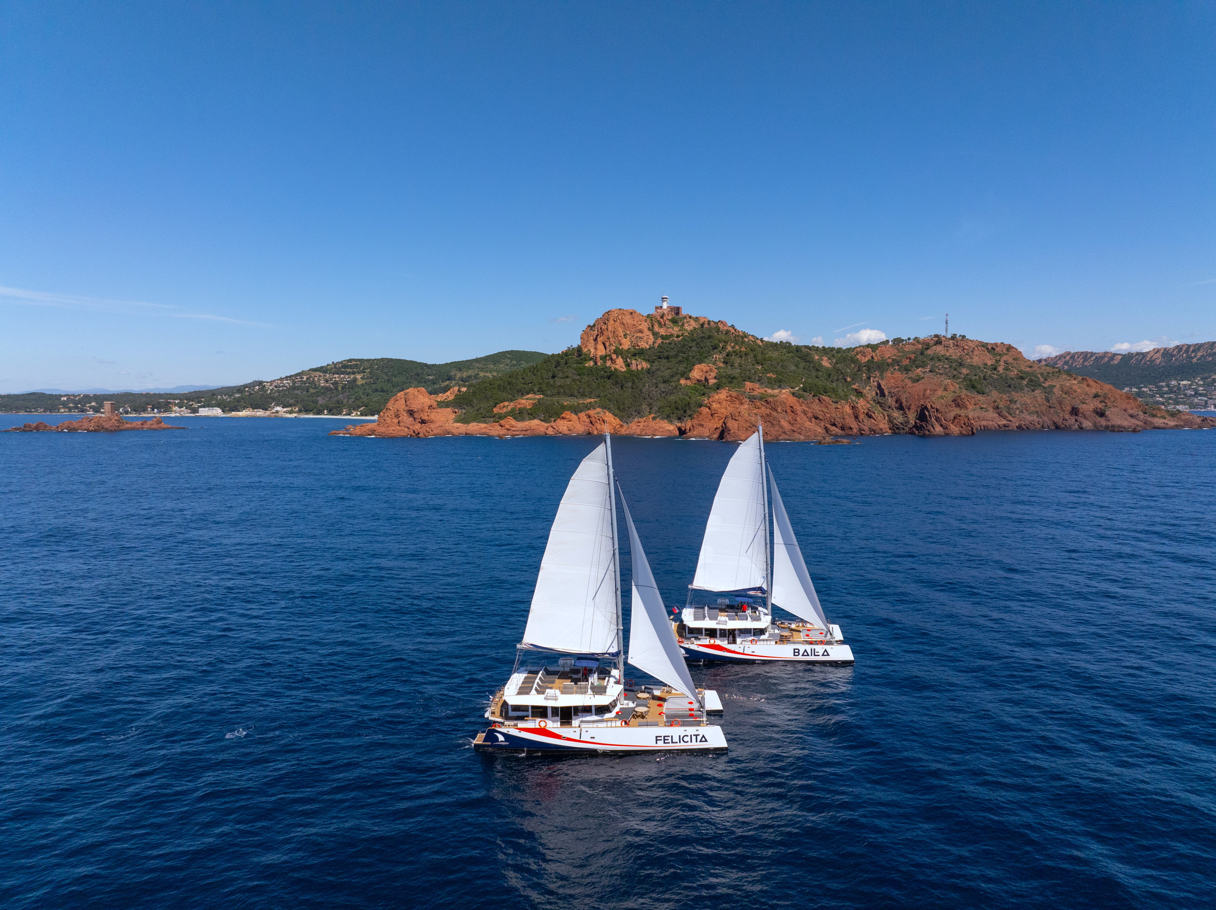 Saint-Raphaël Catamaran Cruises | All-Inclusive – AMC Cape Grace