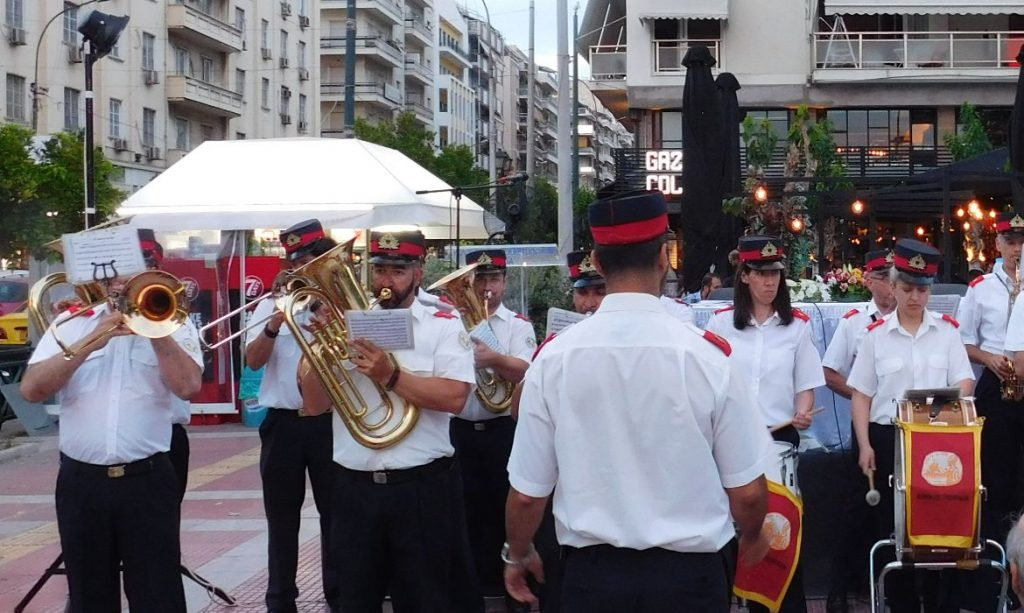 Μουσικοί περίπατοι της Φιλαρμονικής Ορχήστρας του Δήμου Πειραιά ...