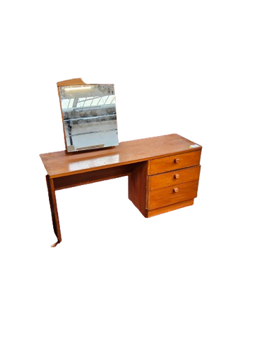 Stag Antique Dark Wood Dressing Table with Mirror | castlefurniture