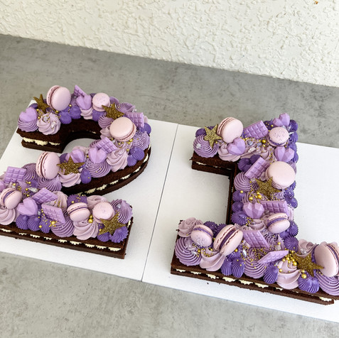 Digit & Letter Cakes | Wildflower Cakery