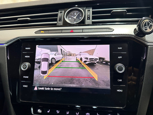 VW Passat Highline Reverse Camera 2015+ OEM | 125 Coding