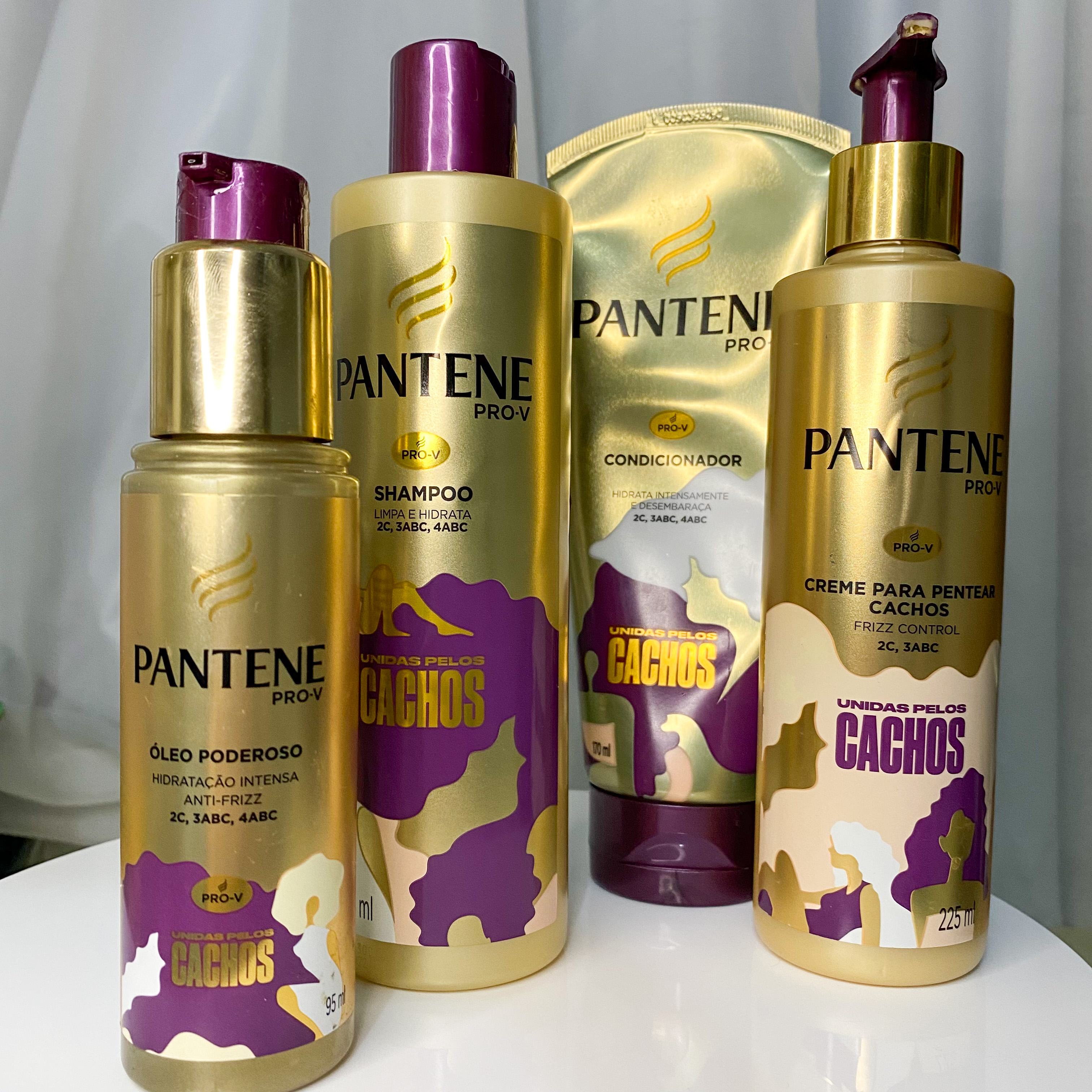 RESENHA - PANTENE UNIDAS PELOS CACHOS