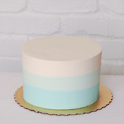 Light Blue Colorblock Cake | loveandbuttercream
