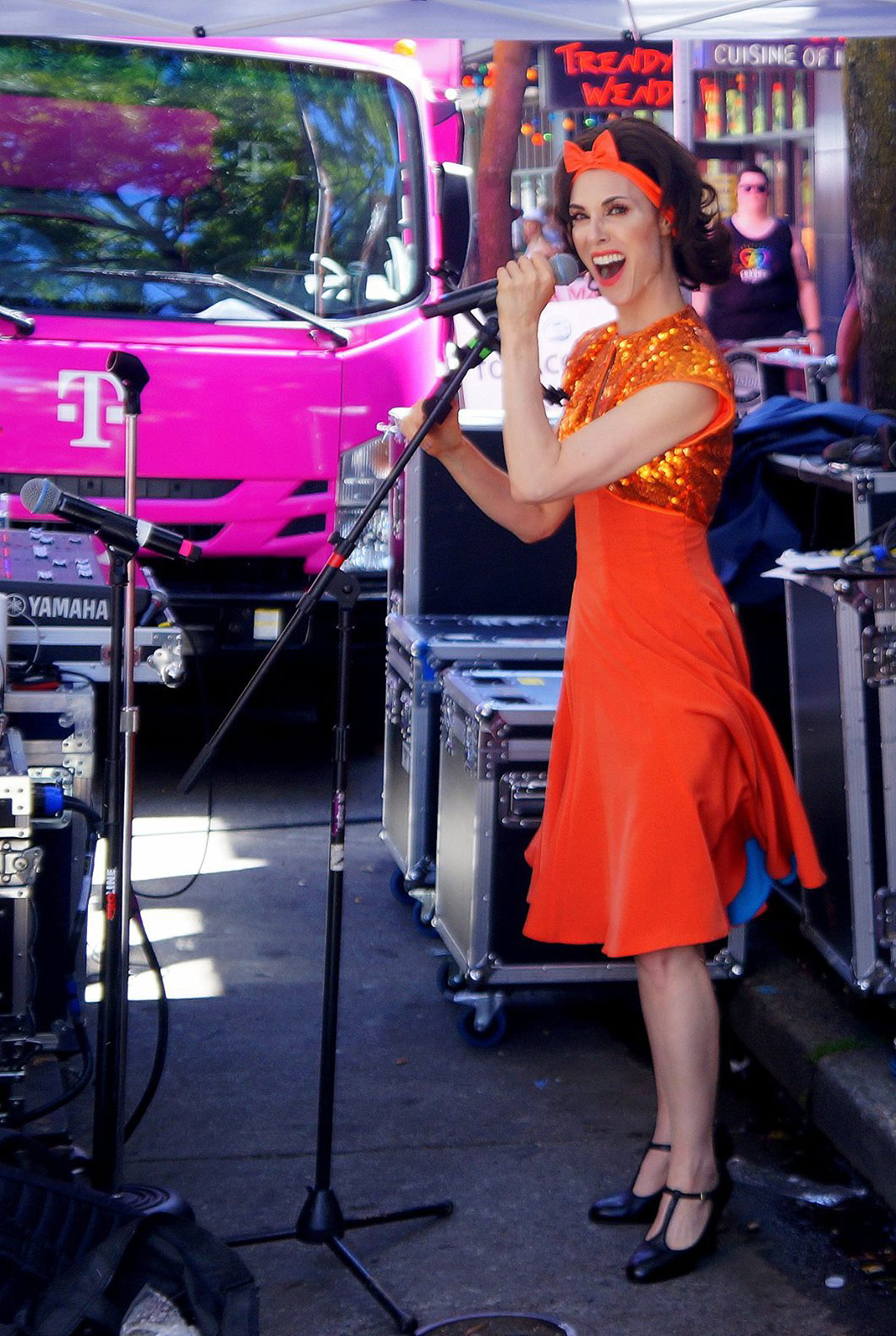 Deven Green | Ukulele | Musician | Los Angeles | Mashups