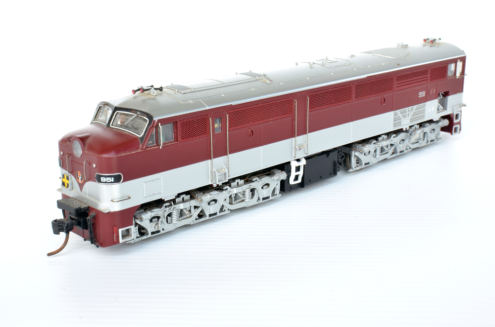 44 / 930 class by TrainOrama