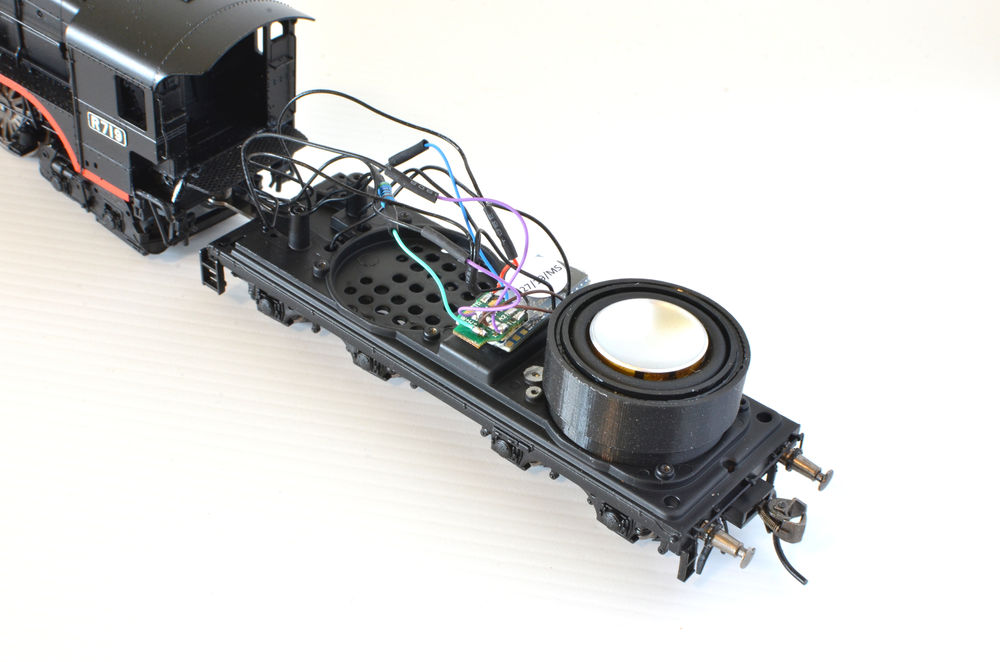 VR R class by Eureka Models