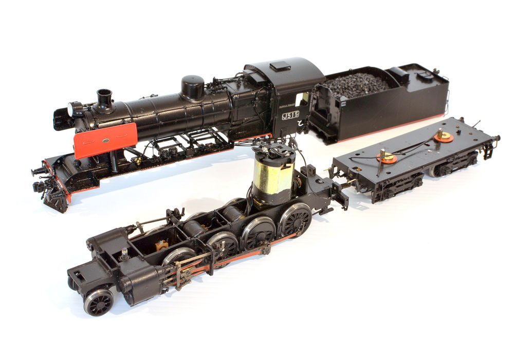 VR J class by Precision Scale Models