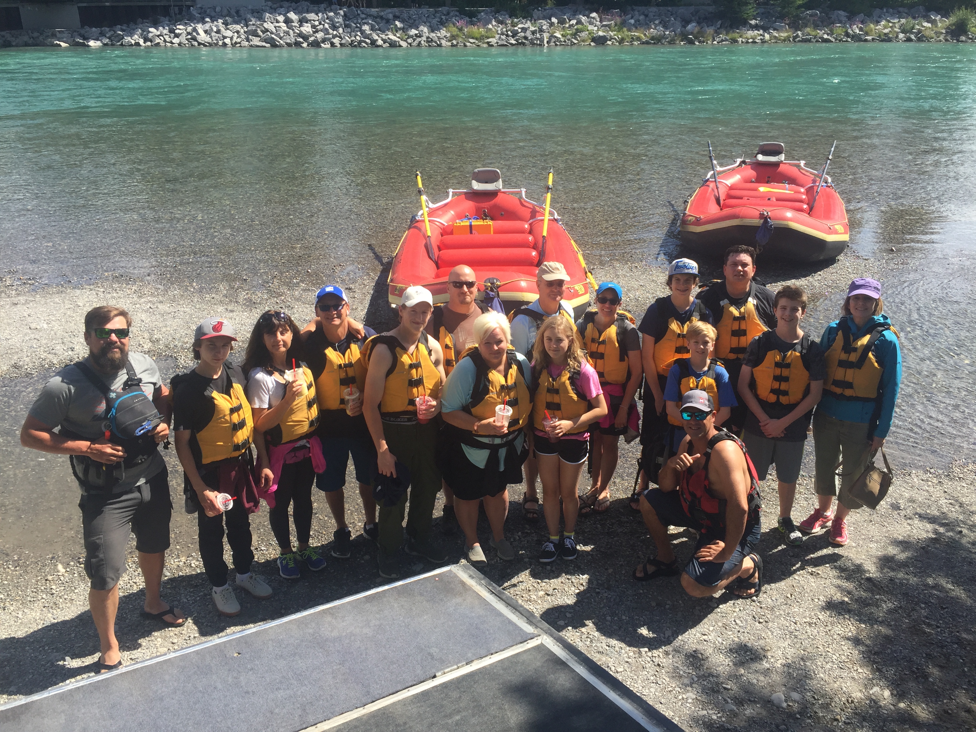 CANMORE RAFT TOURS | Scenic River Floats in the Rockies