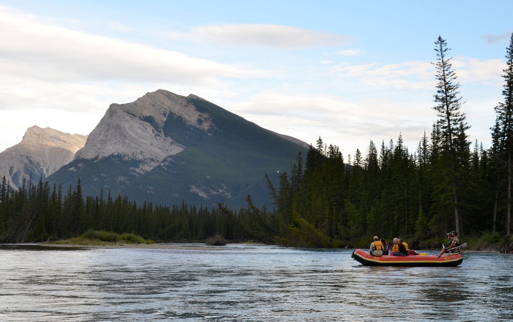 CANMORE RAFT TOURS | Scenic River Floats in the Rockies