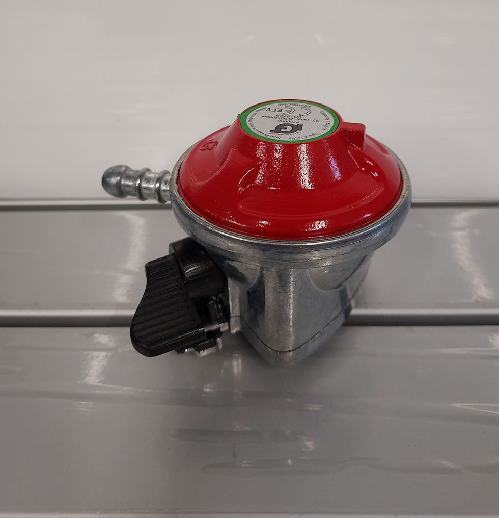 Propane Snap on Compact Low Pressure Regulator | Broadway3