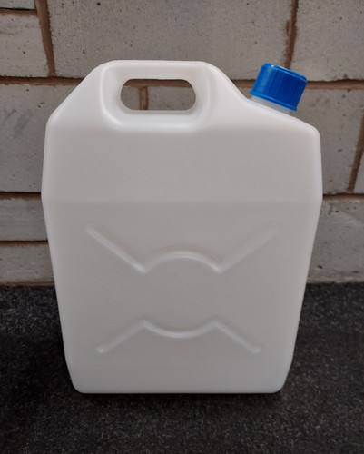 Jerry can | Broadway3