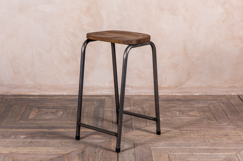 Metal Lab Stools | TheTableGuy