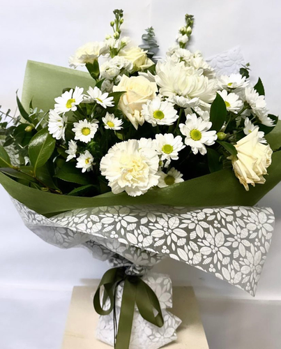 Elliptical Flower Wrap White | Offshore Florist Supplies