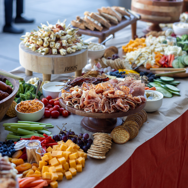 Buffet vs Plated Catering: How To Choose the Best Option