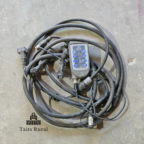 Claas 8600 Monitor & Loom | Taits Rural Ltd