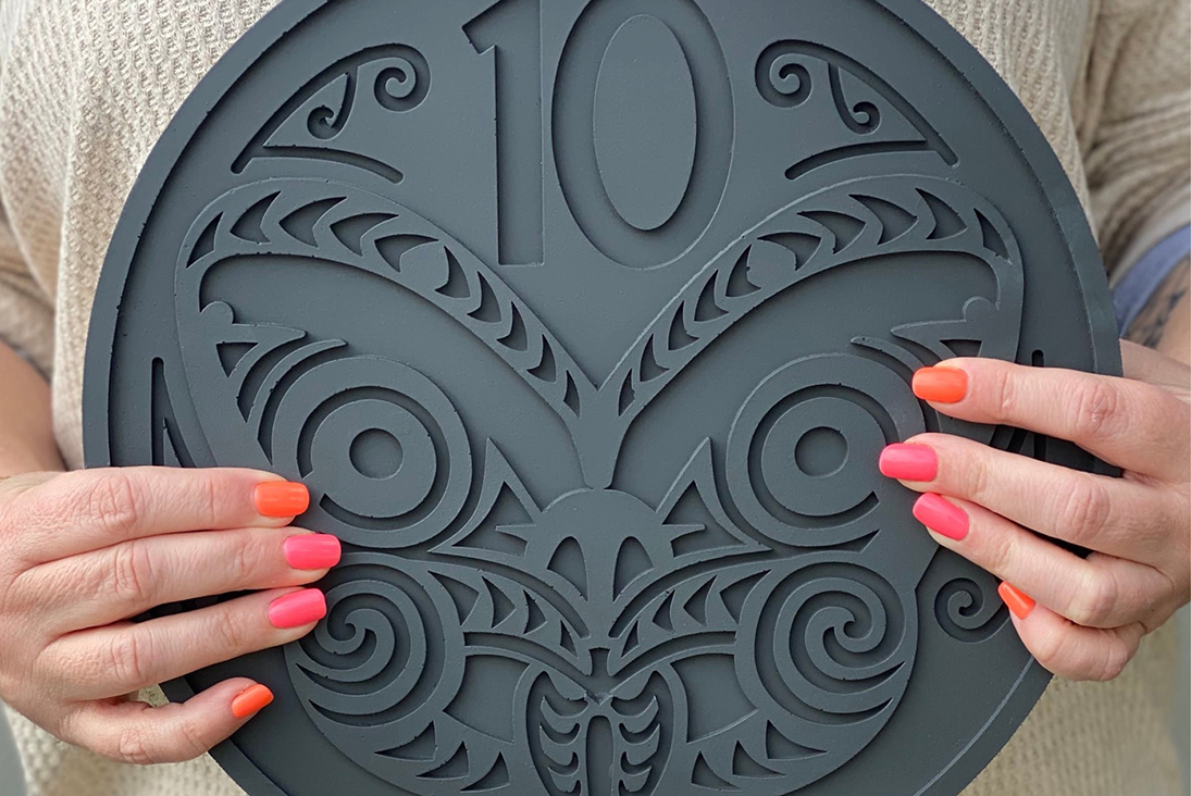 Colouring your Retro Coin