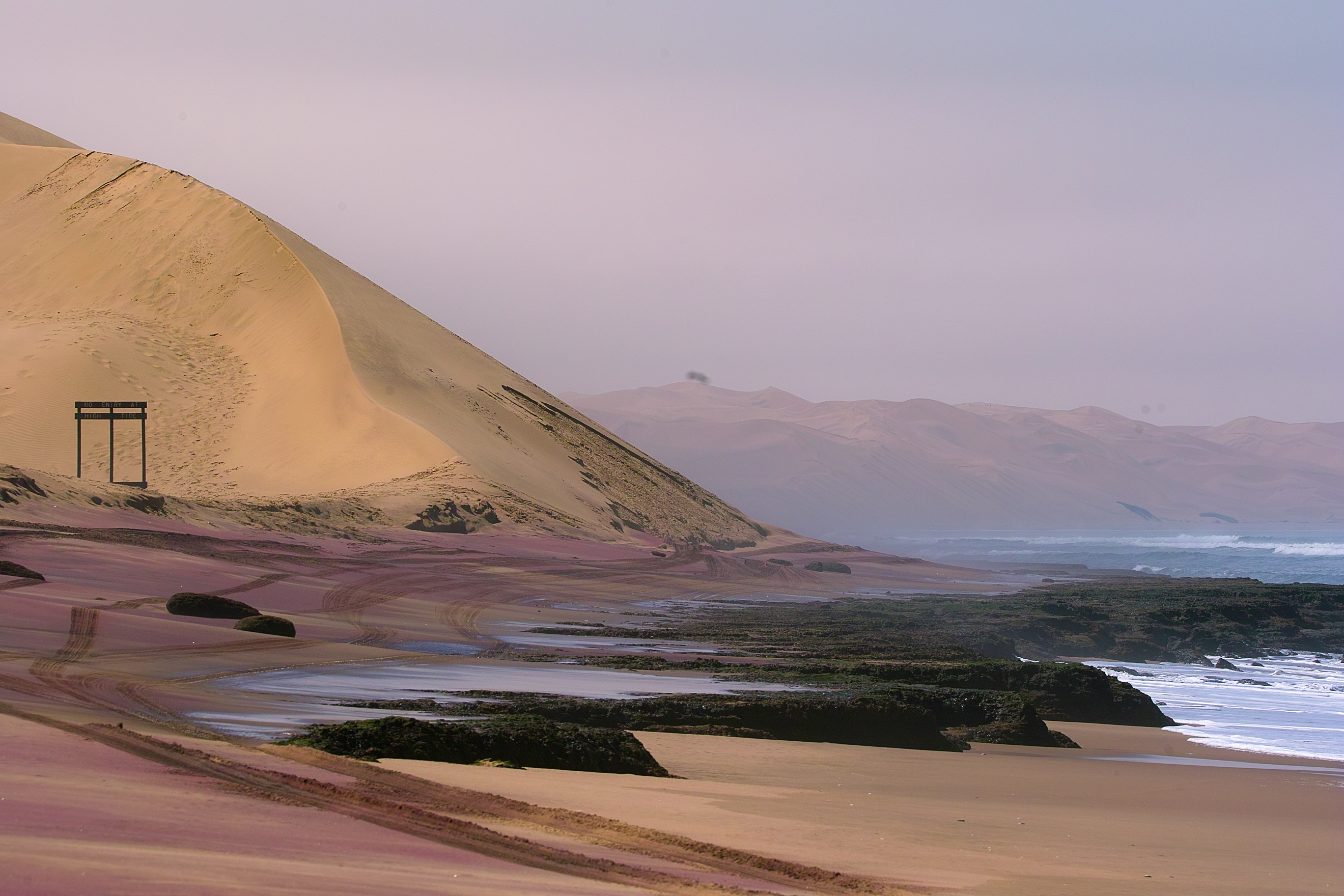 Red Dune Safaris - Namib Sand Sea, Etosha, Namib Naukluft.