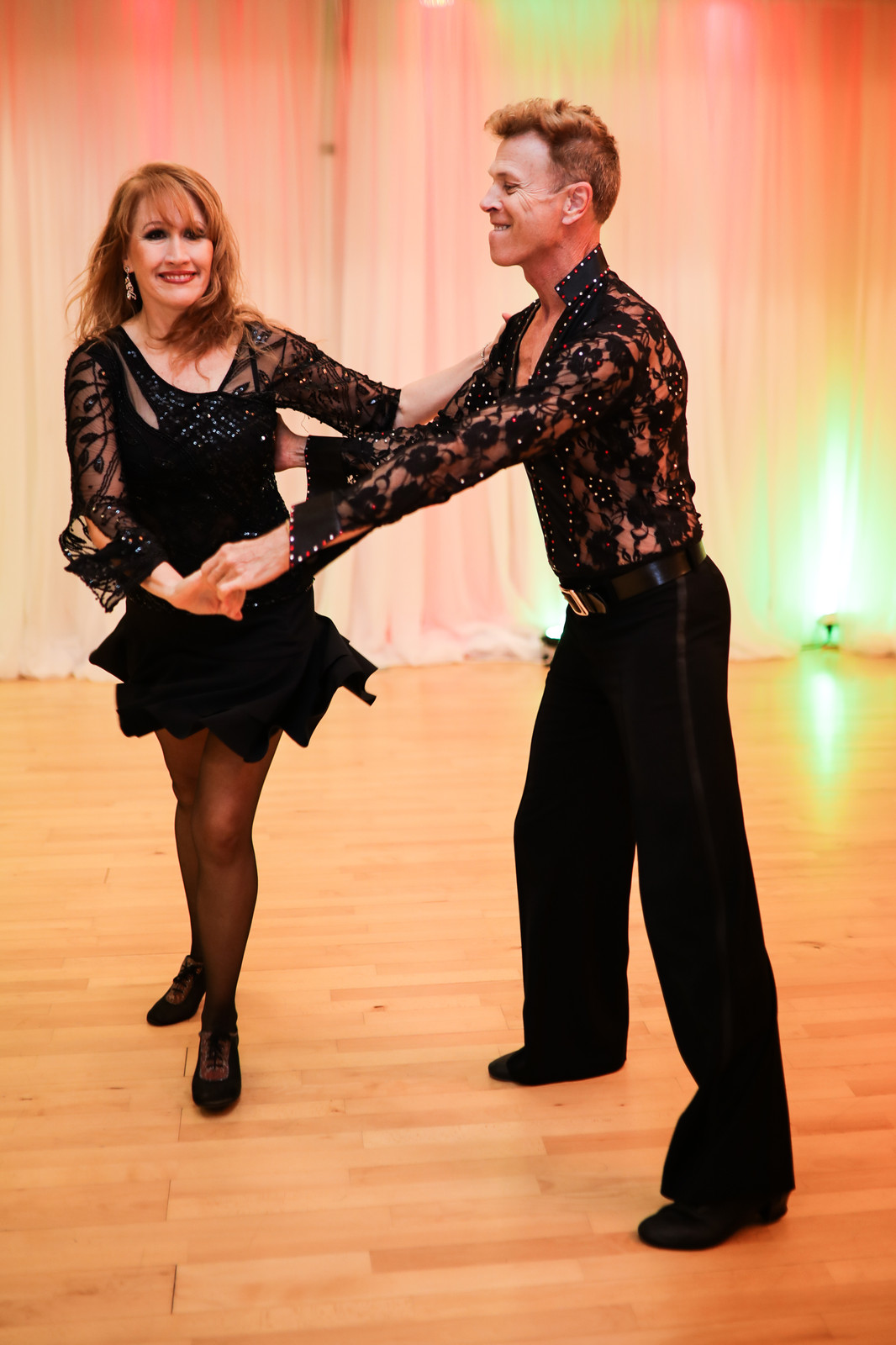 Fullscreen Page | Magic Dance Club