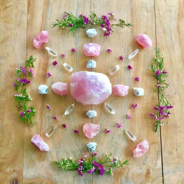 Crystal Grid Reiki Circle with Debbie & Sean | Enchanted Forest