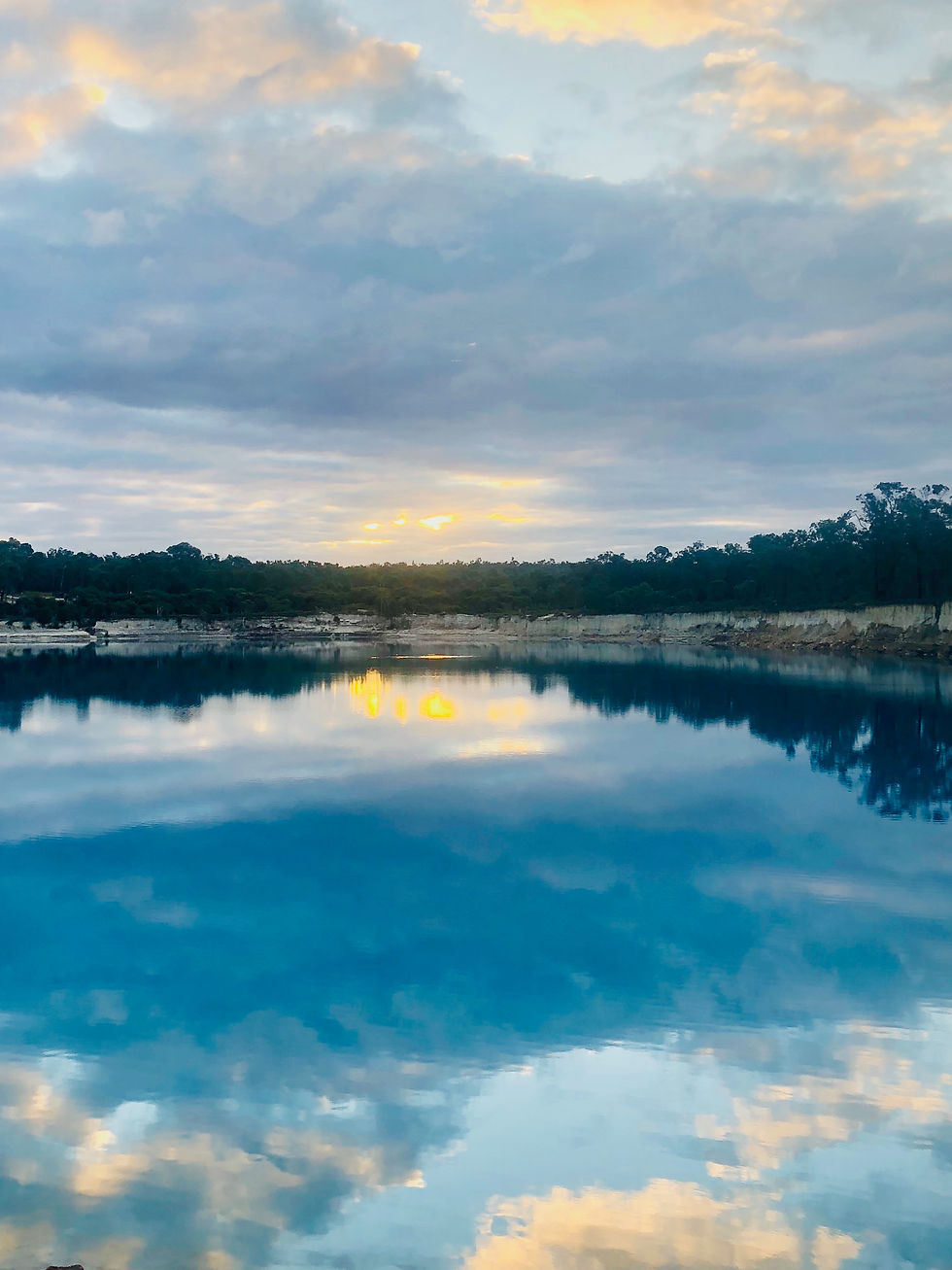 Stockton Lake, Western Australia with fast internet.