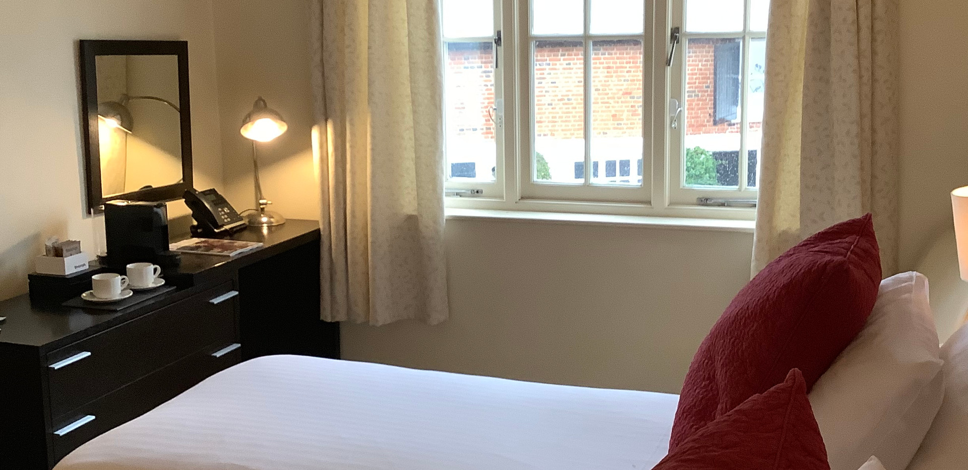 Wedding Receptions | White Horse Hotel Romsey | England